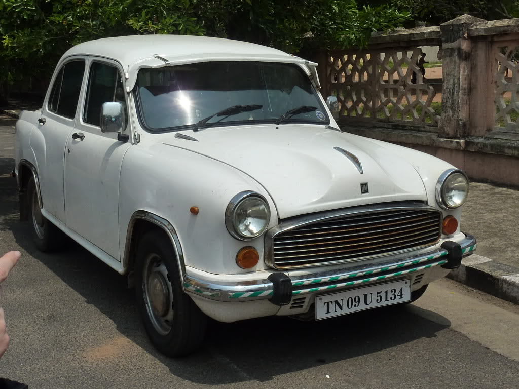 Hindustan Ambassador 1.5 D Nova (32 Hp)
